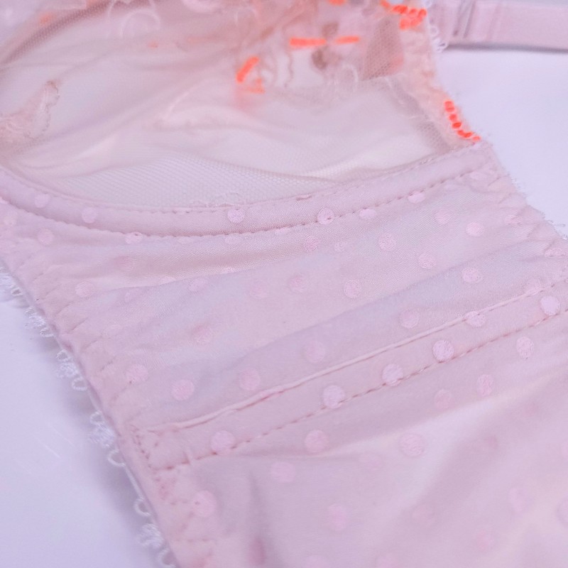 Apricot Sunset: Luxury Pink Lace Underwire Bra for Men