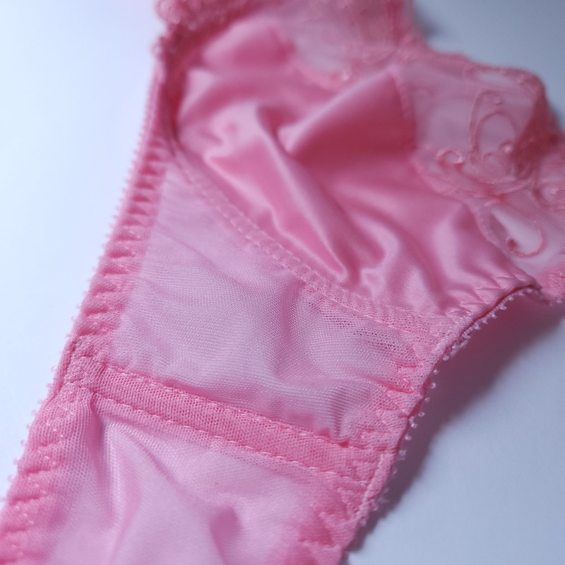 Cherry Darling: AA Cup Underwire Male Bra Full Coverage