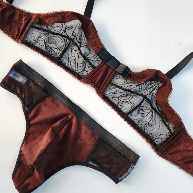 Flat Chested Aa Mens Bra In Limited Edition Brown And Black