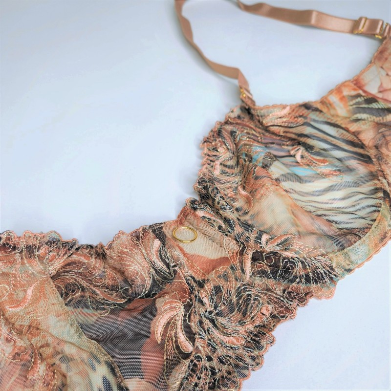 Wild Essence for Men: Cheetah Motif Mesh Lace Balconette Bra